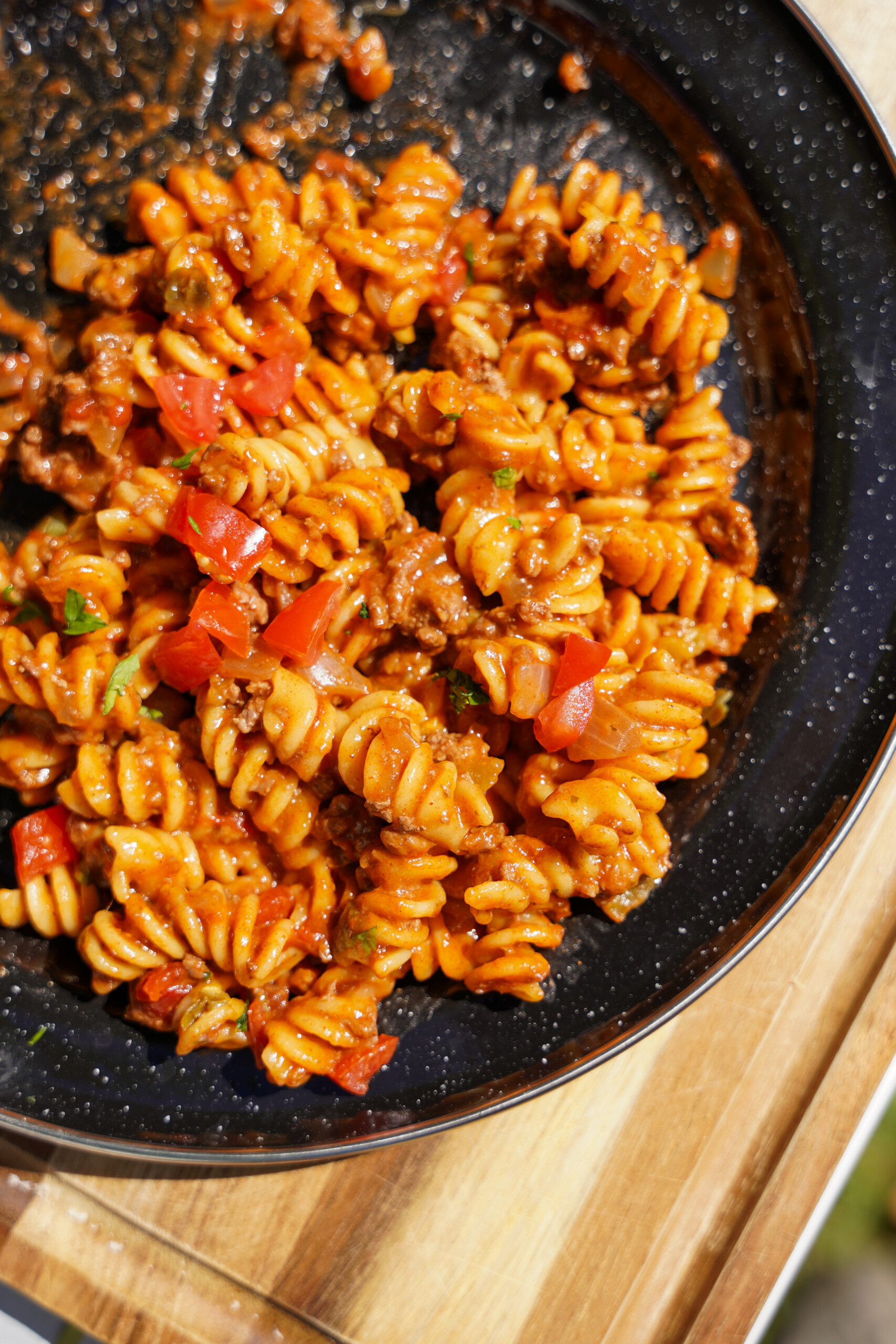 Rotini Pasta With Meat Sauce